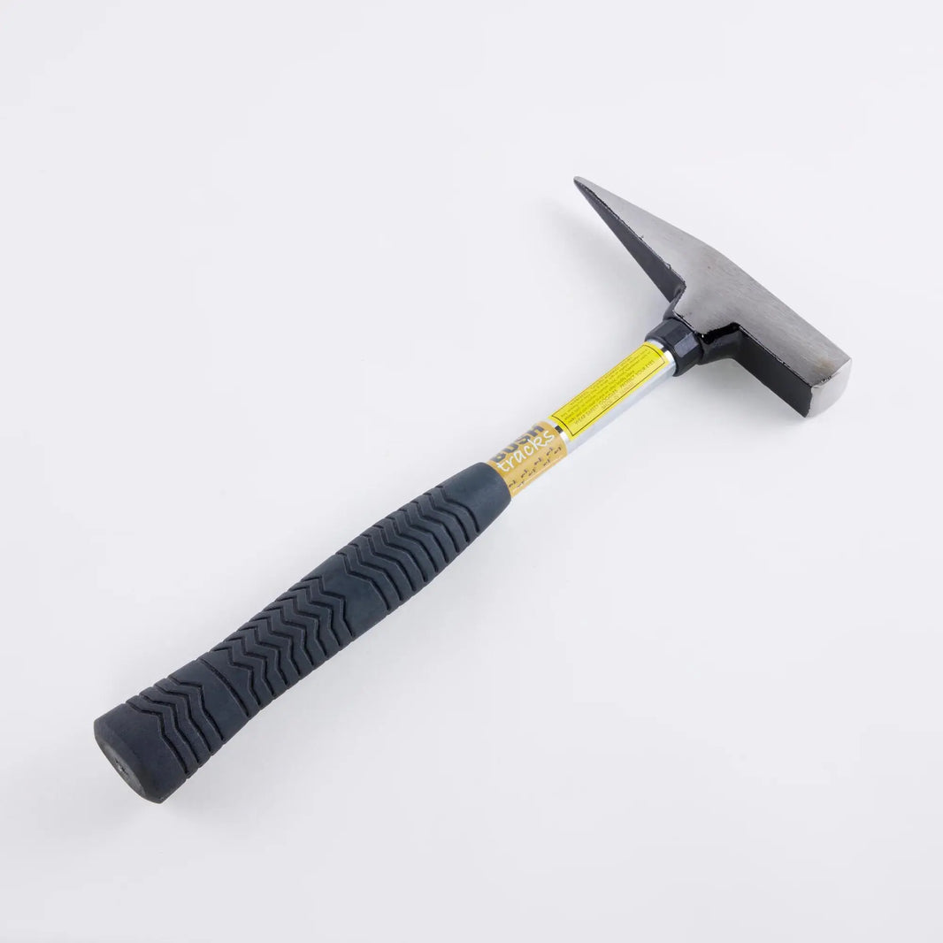 The Largest Range of Picks Shovels and Scoops at Aussie Detectorist